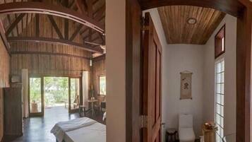 Secretária, roupa de cama fornecida