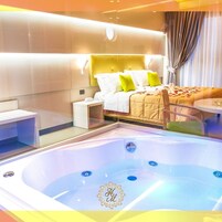 Suite Superior, 1 cama king-size, banheira de hidromassagem grande | Lençóis de algodão egípcio, roupa de alta qualidade, minibar 