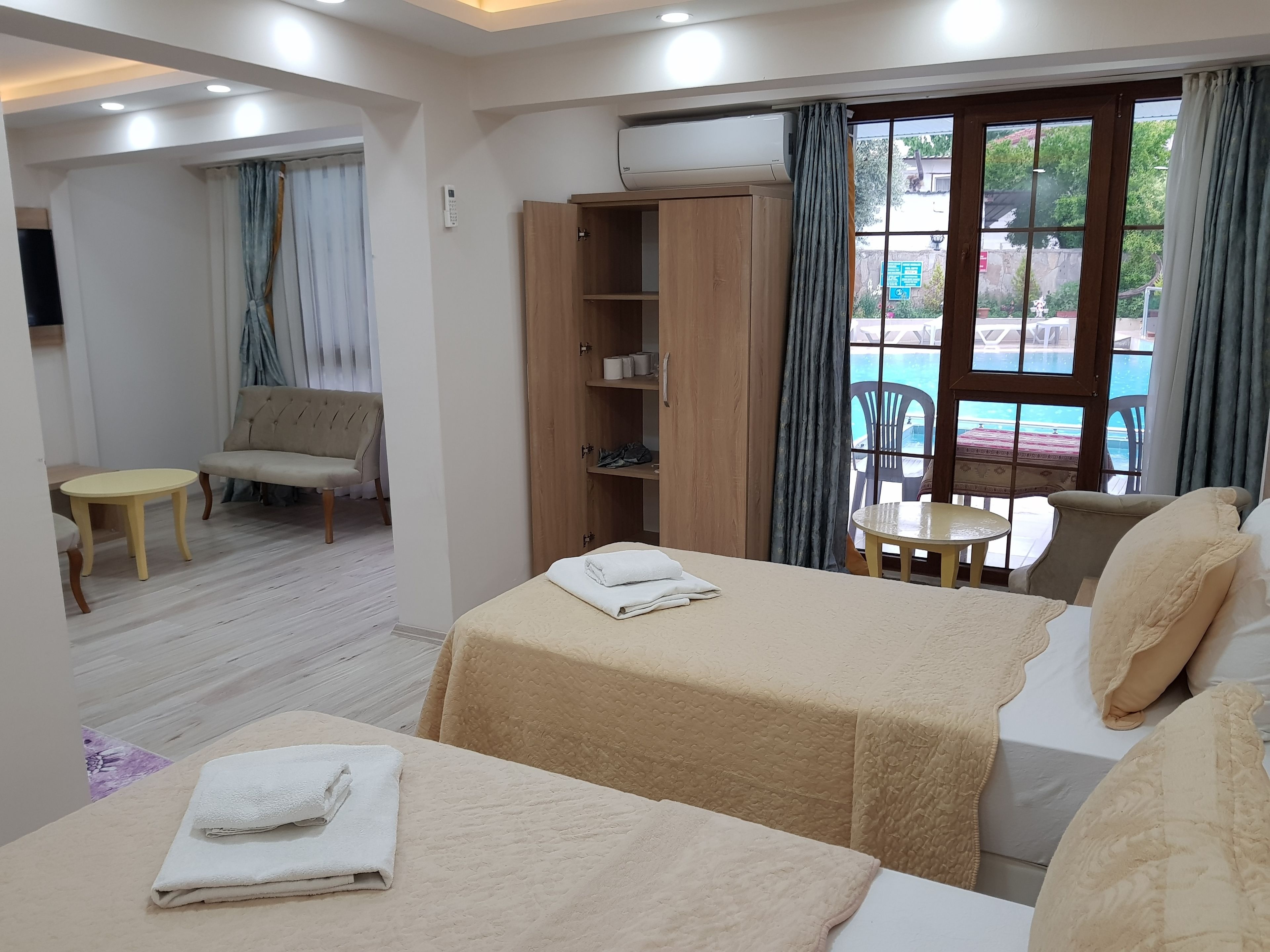 2 quartos, lençóis italianos Frette, roupa de alta qualidade 