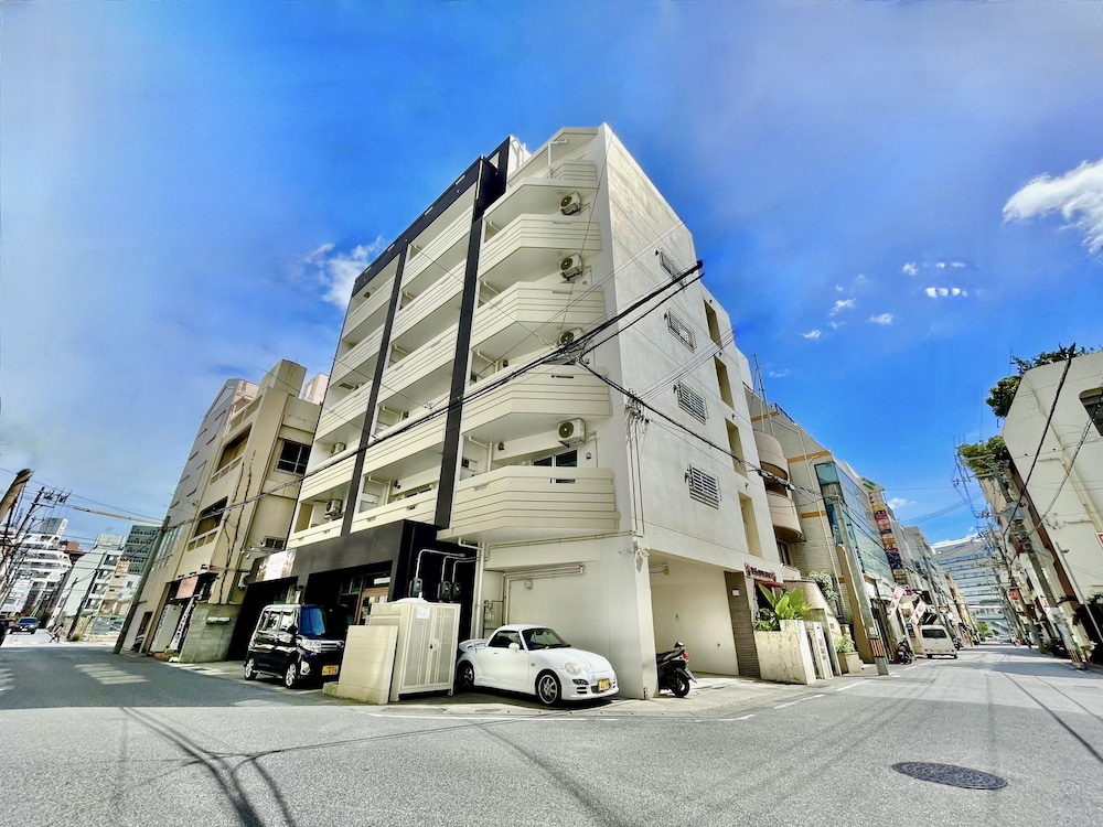 Villa Izumizaki - Naha