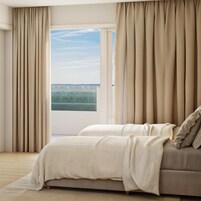 Quarto Quadruplo com Piscina Privativa | Frigobar, cortinas blackout, Wi-Fi de cortesia, roupa de cama
