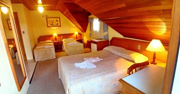 Quarto Triplo Deluxe, várias camas