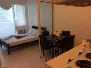 Condo, 1 quarto | 1 quarto, ferros/tábuas de passar roupa, Wi-Fi de cortesia