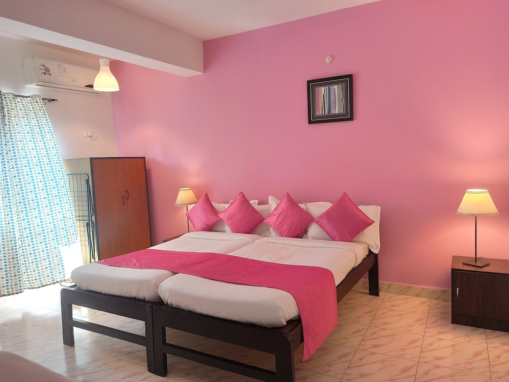 Tgf Dream Guest House - Goa