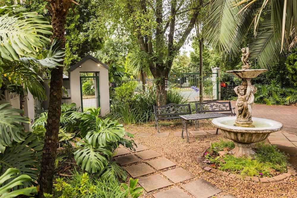 Rozendal Guest House - Centurion