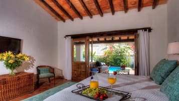 Villa de Luxo, 3 quartos, piscina privativa, junto ao jardim | Cofre no quarto, ferro/tábua de engomar, Wi-fi grátis