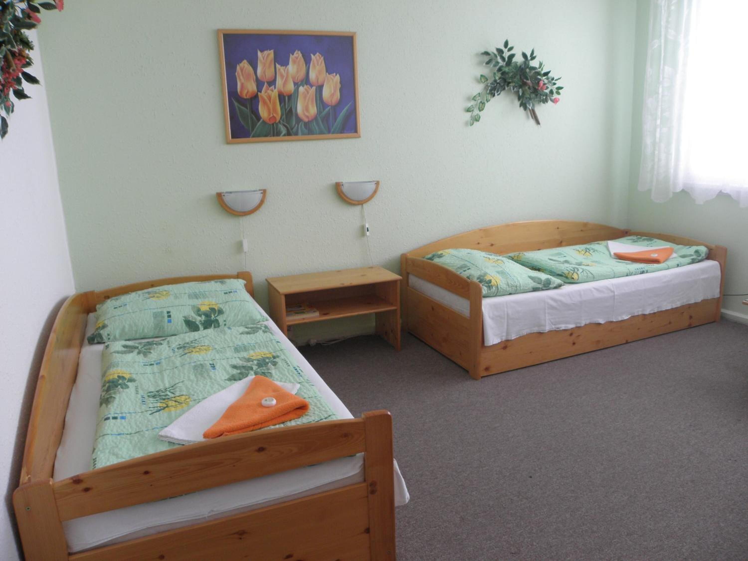 Secretária, cortinas/cortinados opacos, Wi-fi grátis 