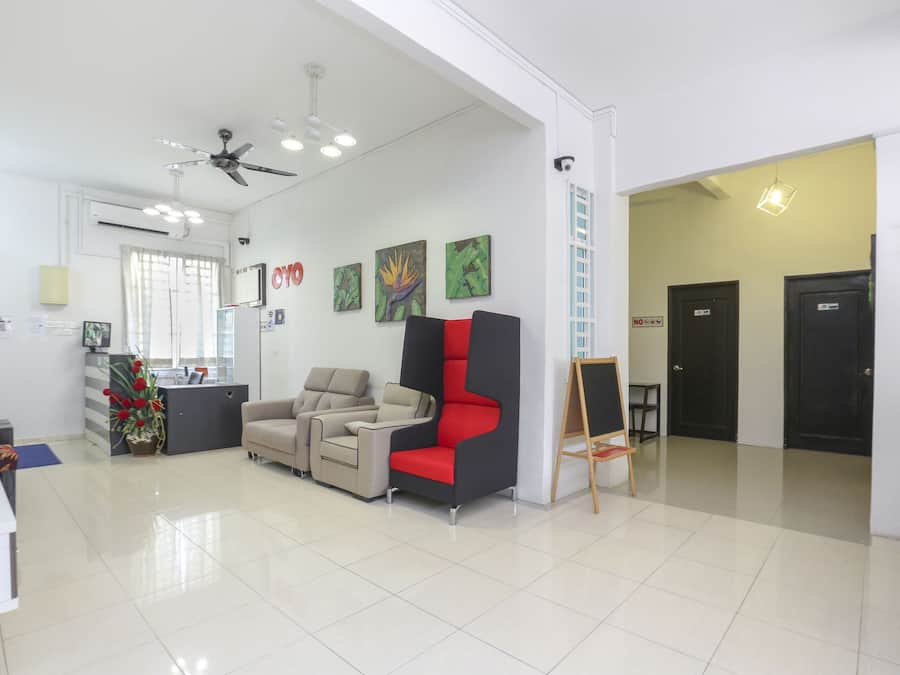 Área de estar no saguão