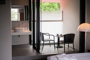 Quarto Duplo Superior, no edifício anexo (Maisonette with Spa Bath) | Wi-fi grátis, roupa de cama fornecida 