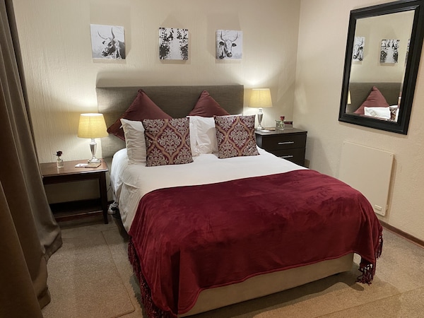 No 5 On Franschoek Lane - Midrand