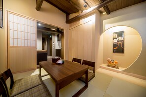 Quarto Familiar (Suite Family) | Refeições no quarto