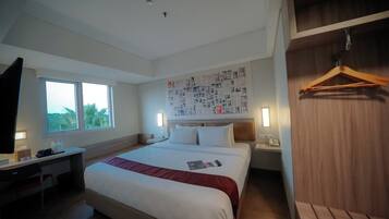 Suite Júnior | Cofre no quarto, secretária, Wi-fi grátis, roupa de cama fornecida