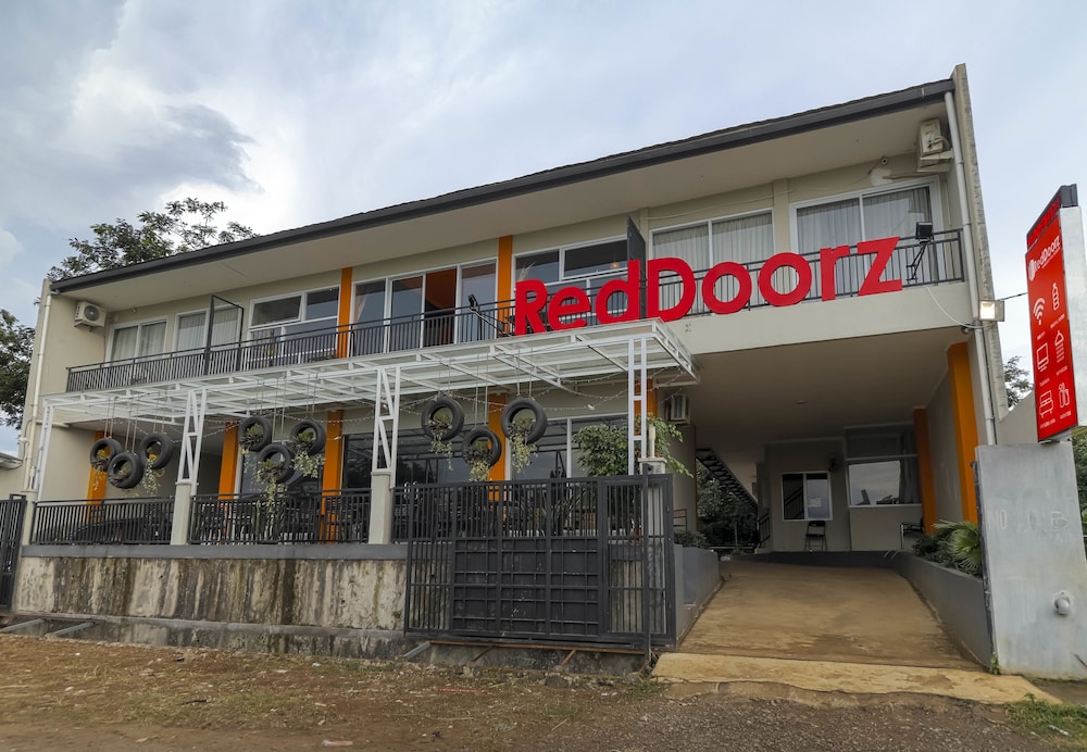 Reddoorz Near Exit Toll Bogor - Bogor