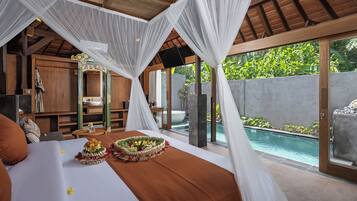Vila luxo, vista para a piscina | Vista do quarto