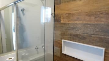 Apartamento superior | Chuveiro