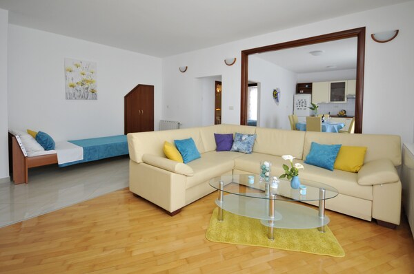 Apartments Roza - Trogir