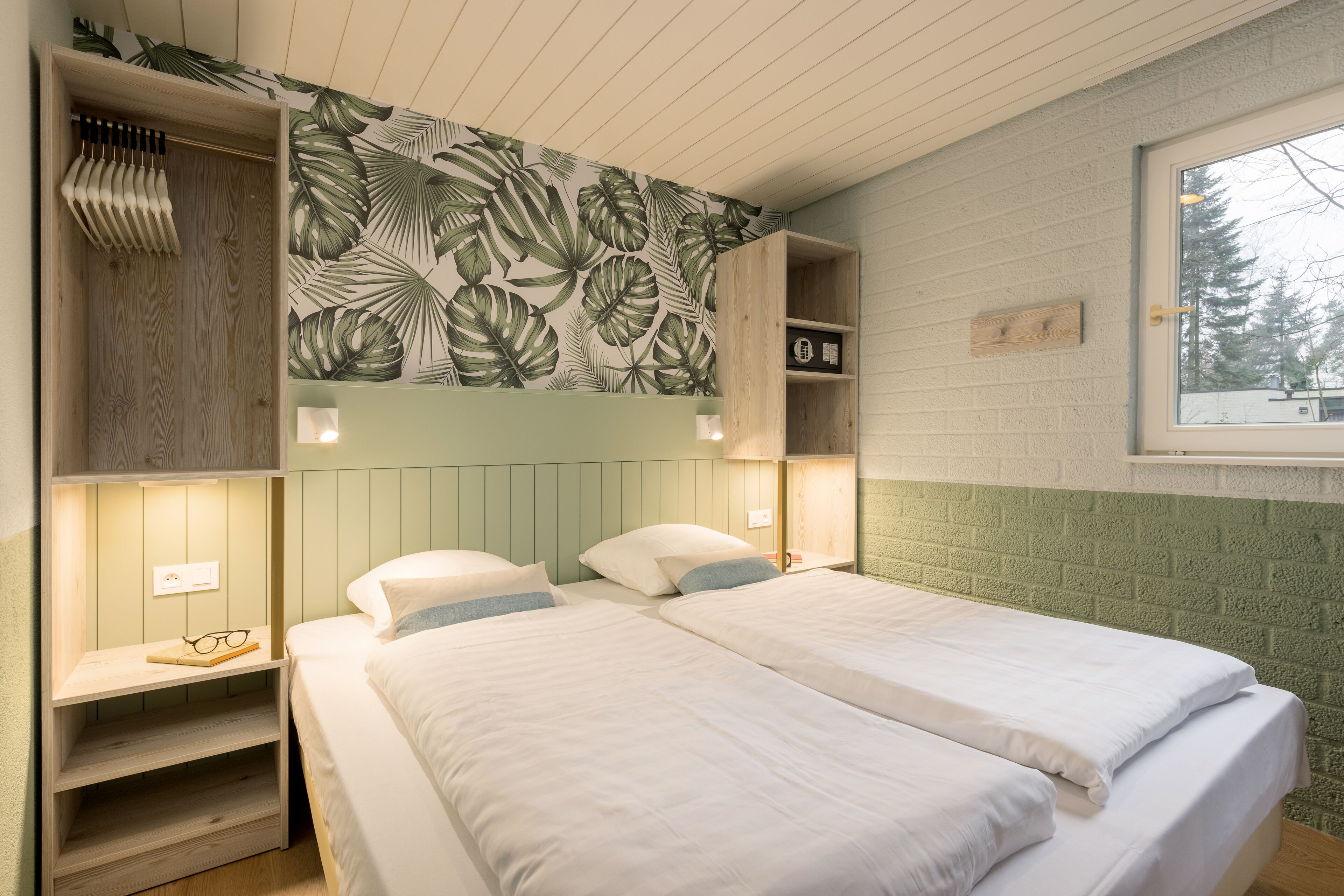 Center Parcs Erperheide, Peer: Room, Prices & Reviews | Travelocity