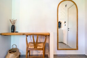 Quarto Duplo Deluxe, 1 quarto | Roupa de alta qualidade, cofre no quarto, Wi-fi grátis 