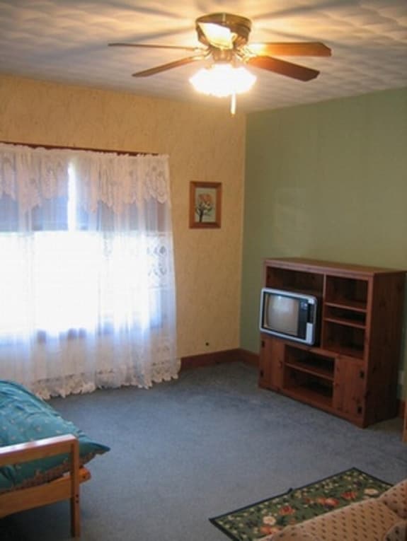 Beautiful, Secluded Island House, Sleeps 12 Nearby All Attractions - Put-in-Bay, OH