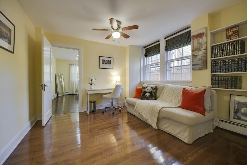 White House First-floor Condo W/parking - 프린스턴