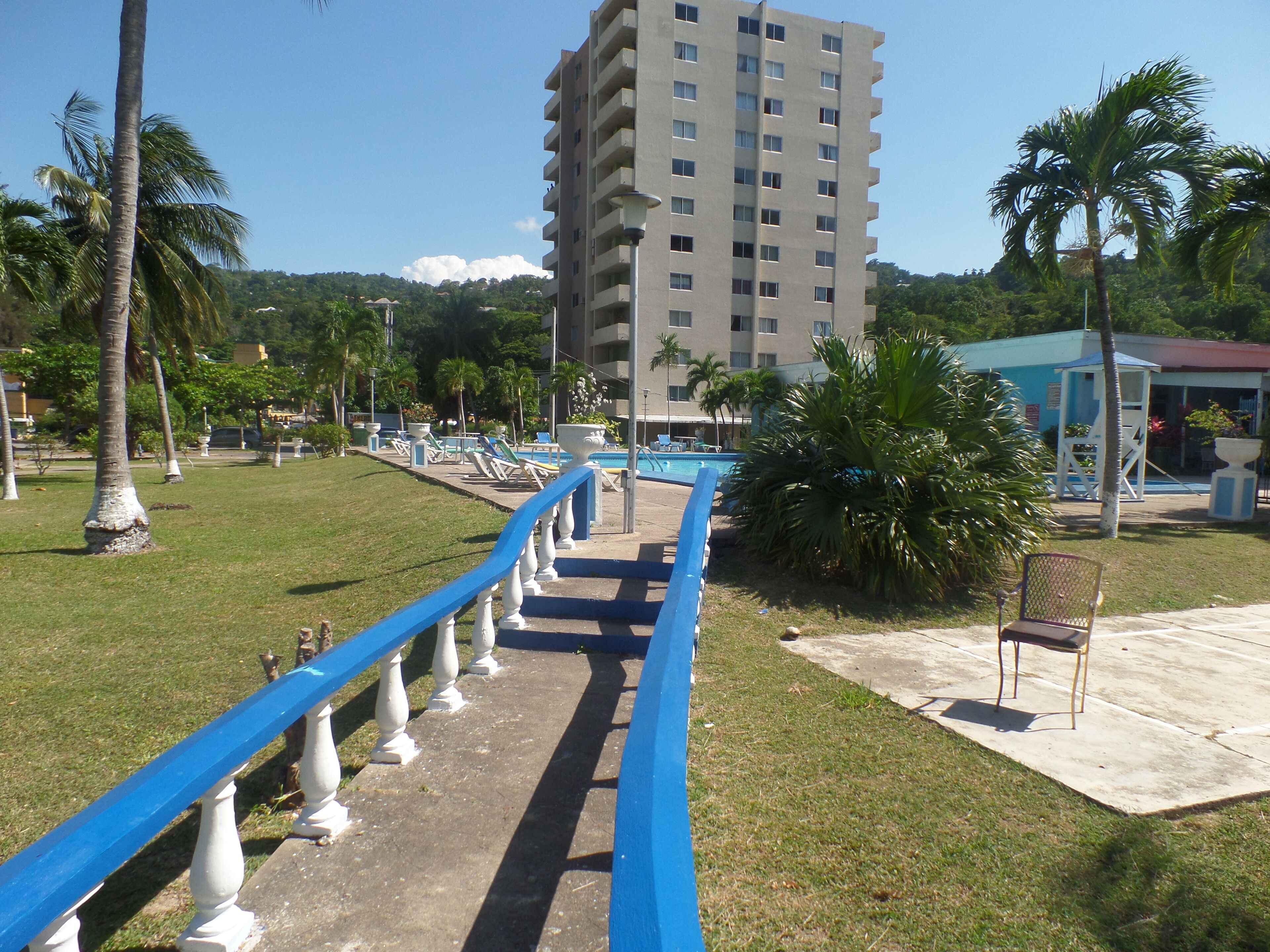 Área de recreio para crianças (ao ar livre)