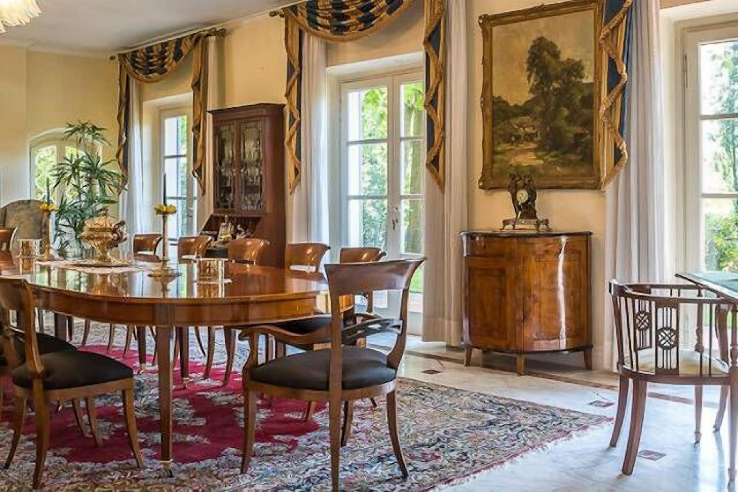 Vila, 5 quartos (Villa Bianca) | Área de estar | TV de tela plana