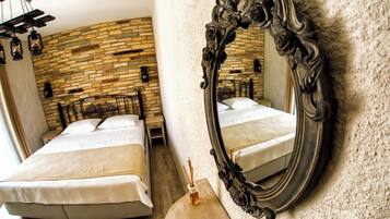 Minibar, quartos insonorizados, ferro/tábua de engomar, Wi-fi grátis