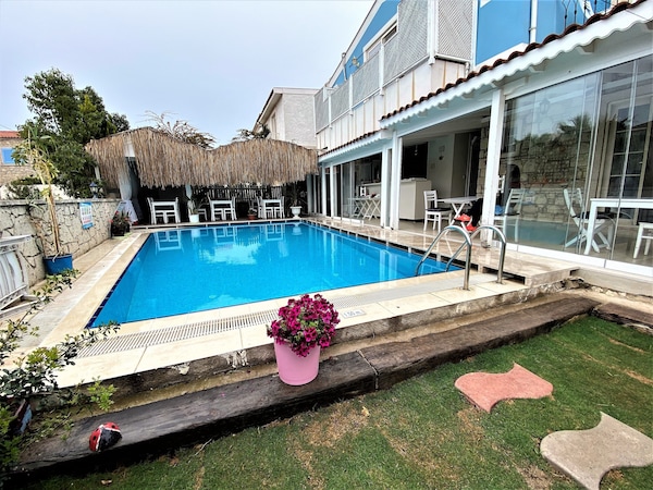 Alacati Eldoris Otel - Alaçatı