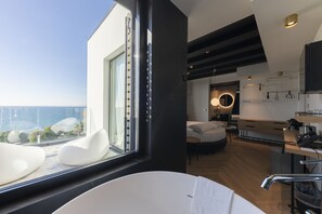 Quarto luxo, terraço, vista para o lago (Romantic) | Comodidades do quarto