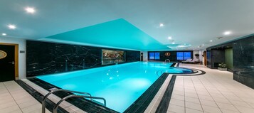 Piscina interior 
