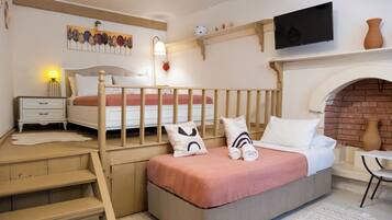 Roupa de alta qualidade, minibar, cofre com capacidade para portátil