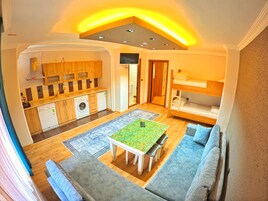 Apartamento, 1 quarto, Vista para a cidade | 1 quarto, secretária, quartos insonorizados, Wi-fi grátis 