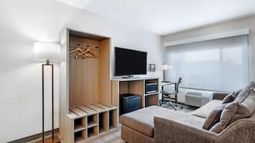 Suite Familiar, 2 camas queen-size, não fumadores | Roupa hipoalergénica, secretária, cortinas/cortinados opacos