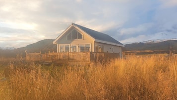 Casa, 3 quartos, vista para a montanha | Fachada da propriedade