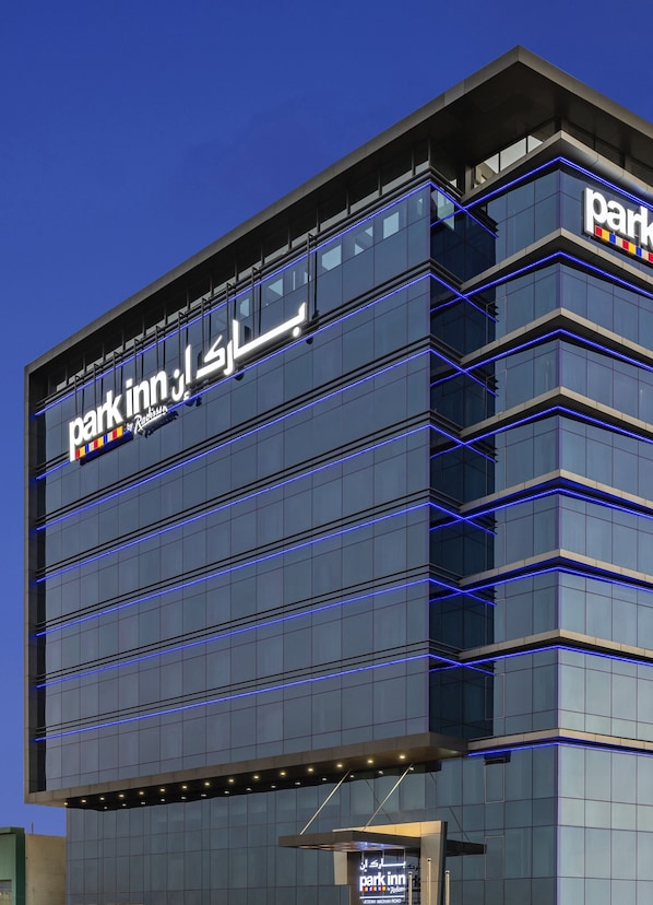 Park Inn by Radisson, Jeddah Madinah Road, Jeddah: Info, Photos ...