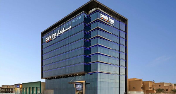 Park Inn By Radisson, Jeddah Madinah Road - Cidde