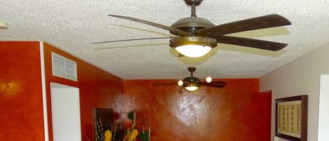 TV de tela plana 40 polegadas com canais a cabo, TV