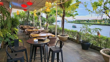 Bar (no alojamento)