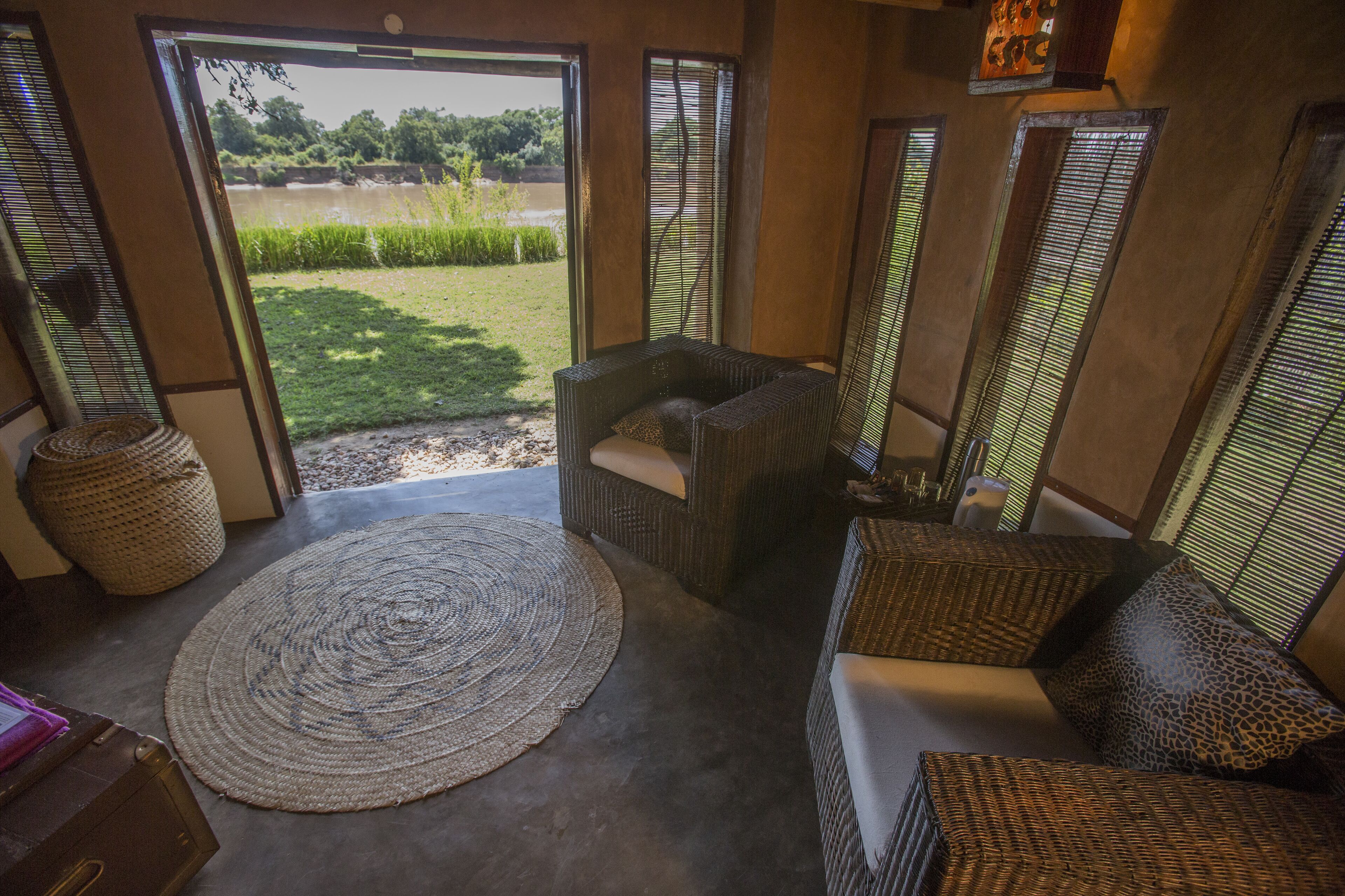 Quarto casal família, vista para o rio | Roupa de cama