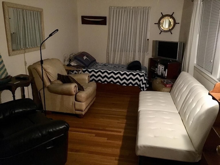 Waterfront Boston/island Views. Kayaks Onsite. Spring/ Summer Dates Available! - 퀸시