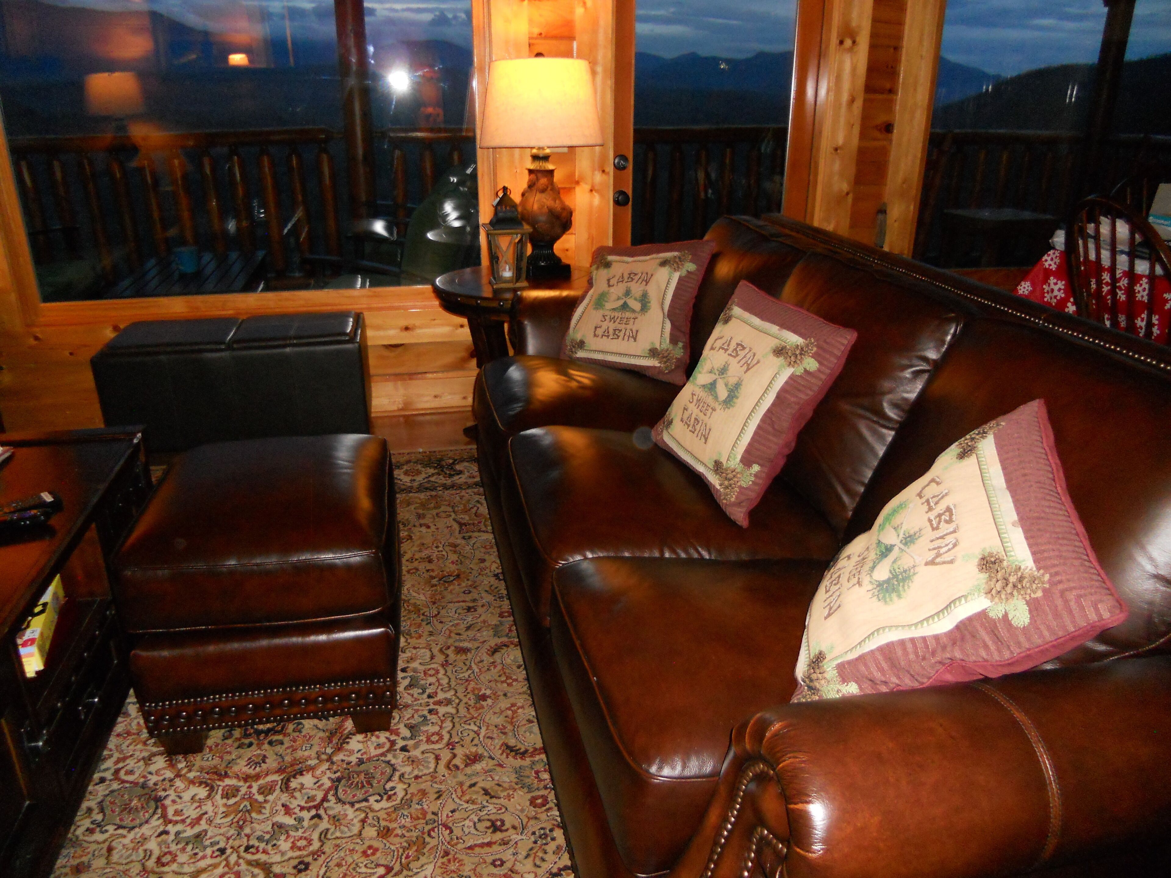Couples Dream Getaway! Unobstructed Views Of The Smoky Mountains National Park! - Gatlinburg, TN