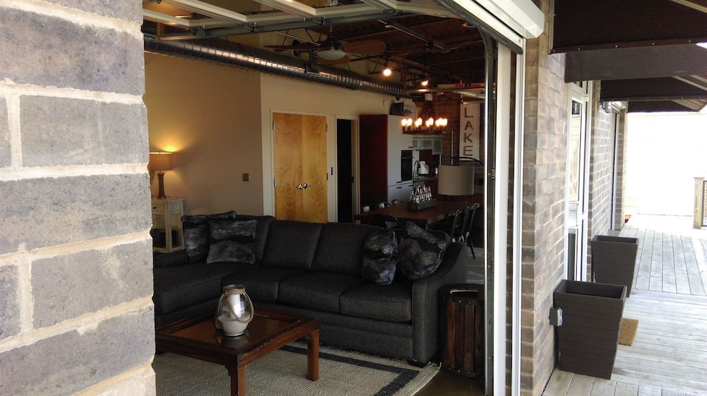 Little's On The Lake - A Contemporary Retreat On Smith Lake - Avl Pontoon Rental - Alabama