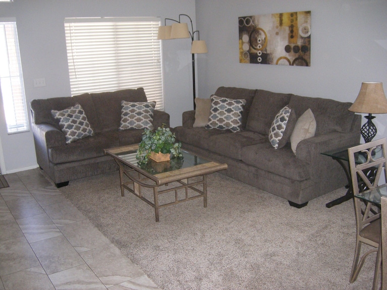 Super Low Rates, Great Bargain** Beautiful 3 Bed Close To Strip - 拉斯維加斯, NV