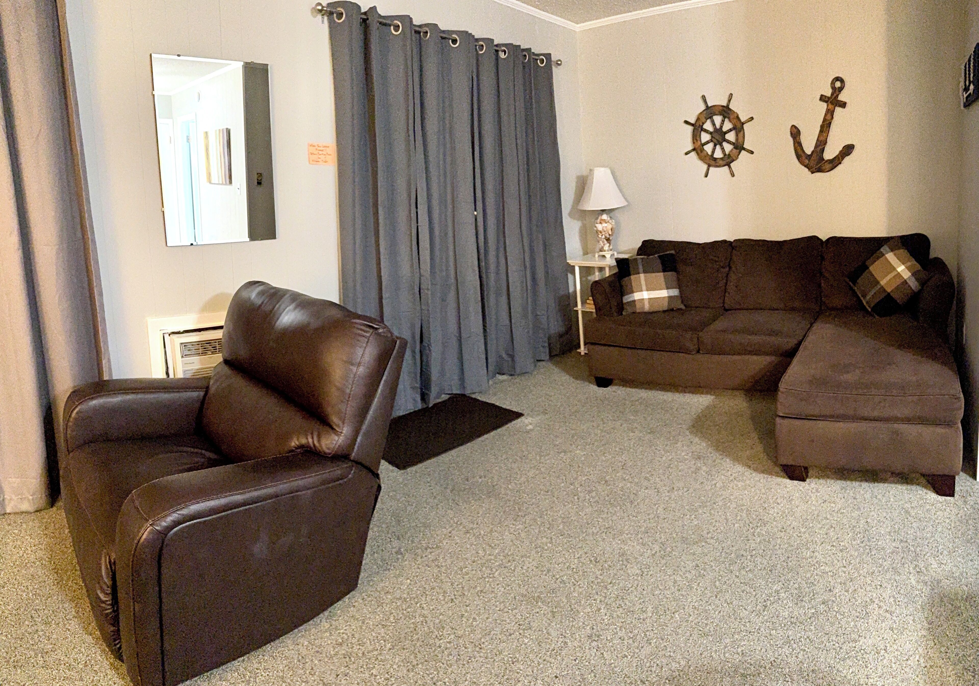 Clean, Comfortable 2 Bedroom Condo On Bayside. Pool, Wifi - Area 51, Ocean City