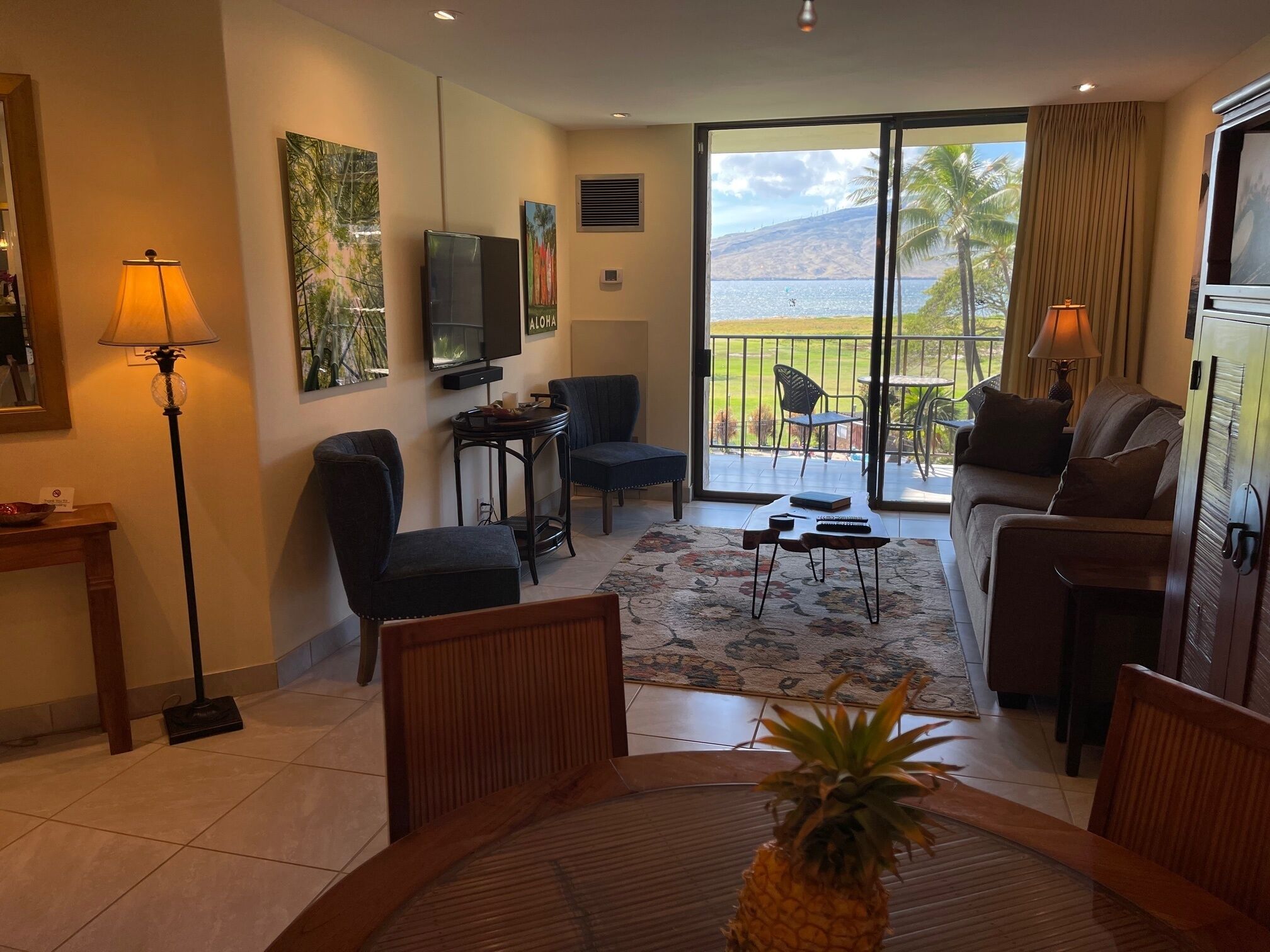 Hermoso Cuarto Condominio Con Vista Al Mar En El Piso - Maui, HI