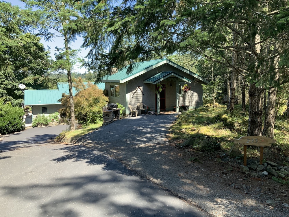 Golf Course Guesthouse, Puerto De Viernes, San Juan Isl. - Friday Harbor