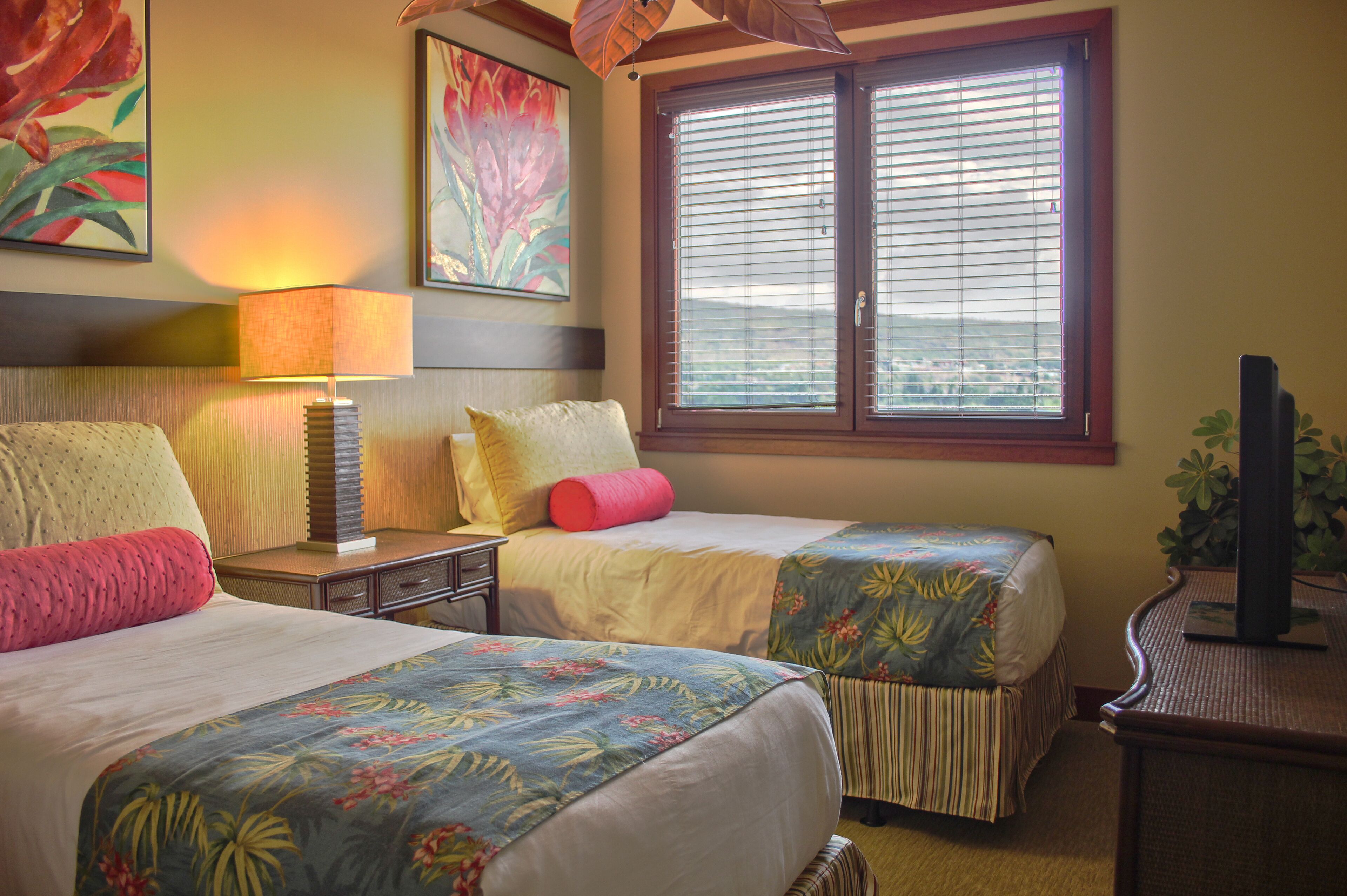 Ocean View Villa On 6th Floor W/semi-private Elevator - Mililani, HI