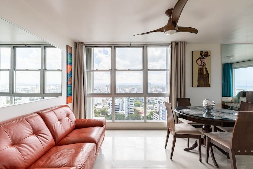 Amazing, Ocean View Studio - Balcony- Wi-fi -Apt Has Generator- Parking Optional - San Juan