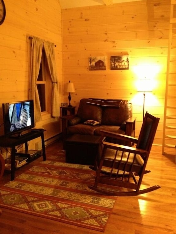 A Minutos De Vsf,<br>haciendo Recuerdos Log Cabin So Vt Gran Caminata Y Natación. - Vermont