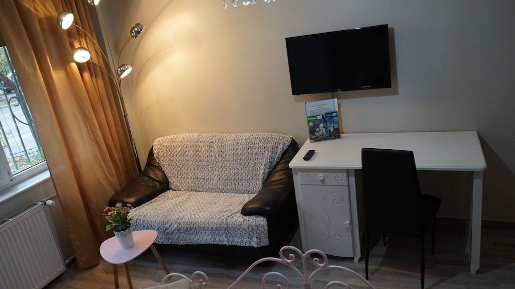 Bukarestrent - I En Mysig Studio I Bukarest I Stadsdelen, Visa Kungliga Palatset - Bukarest